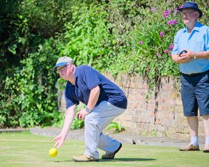 Burton & Puddington Bowls Club – Crown Green Bowls. Based at Gladstone ...